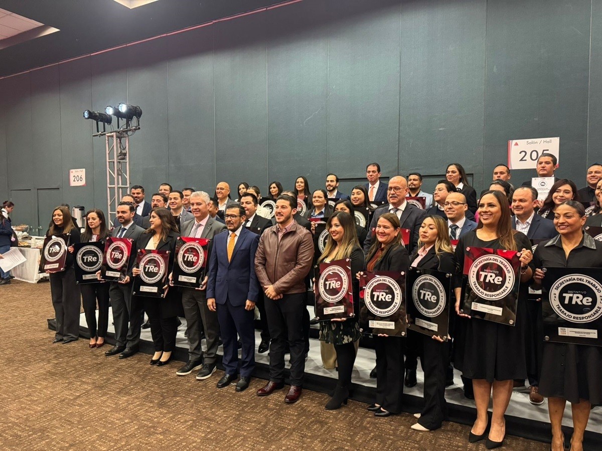 Distintivo TRe Edición 2024 - H-E-B México